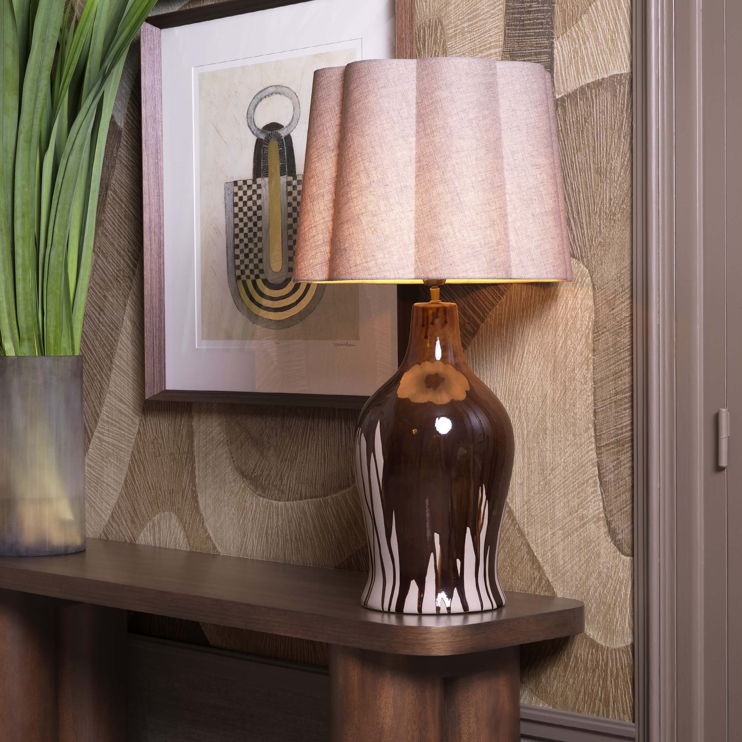 Luxury Table Lamps in Kuwait | Table Lighting – Kutmec
